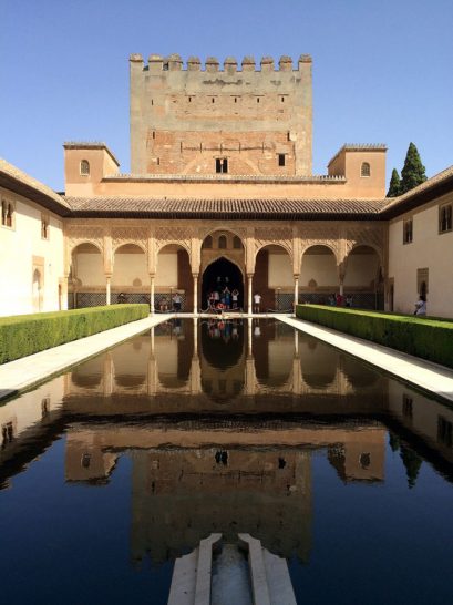 Exploring the Alhambra and Its Unique Moorish Architecture