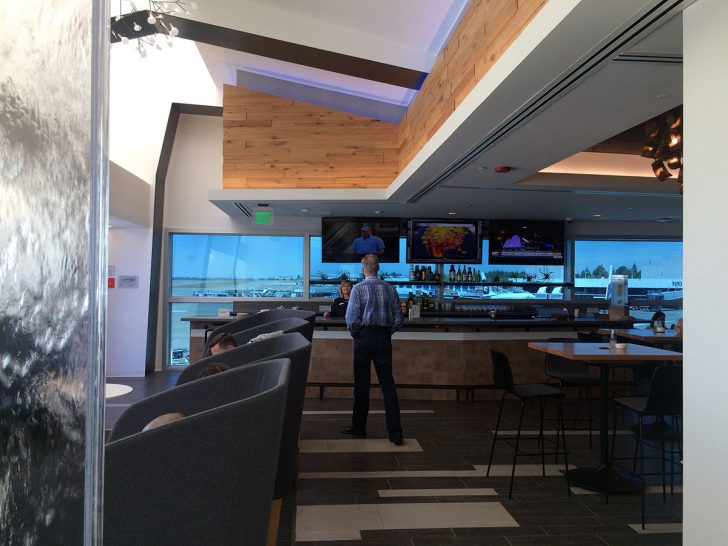 Review: The New Alaska Lounge at Sea-Tac Airport, Concourse C