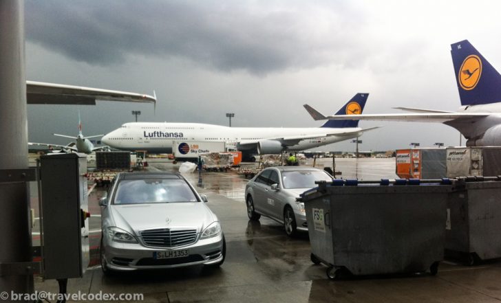 Door to Door with Lufthansa Transfer Service, Even in Economy