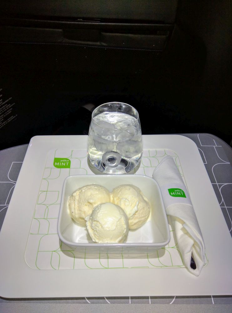 Review: JetBlue Mint Seattle to Boston - Travel Codex