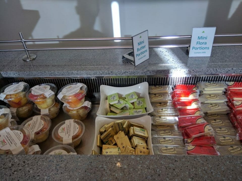 Review: Aer Lingus Lounge, Dublin - Travel Codex