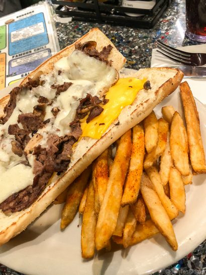 Review: Barney's Beanery LAX, a Priority Pass Restaurant- Travel Codex