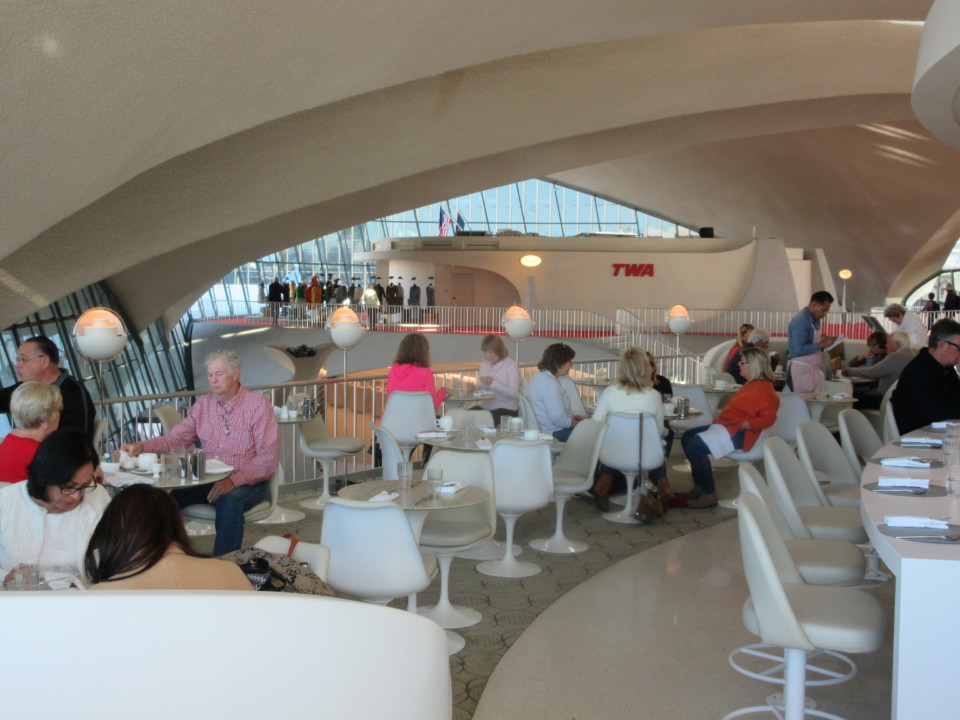 Review: TWA Hotel and TWA Lounge, Part 3: The Paris Cafe