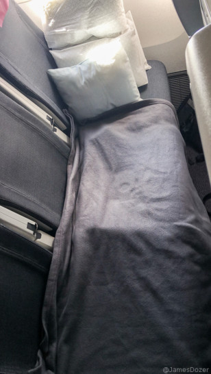 Review: Qatar Airways Economy Class, Doha to Los Angeles - Travel Codex