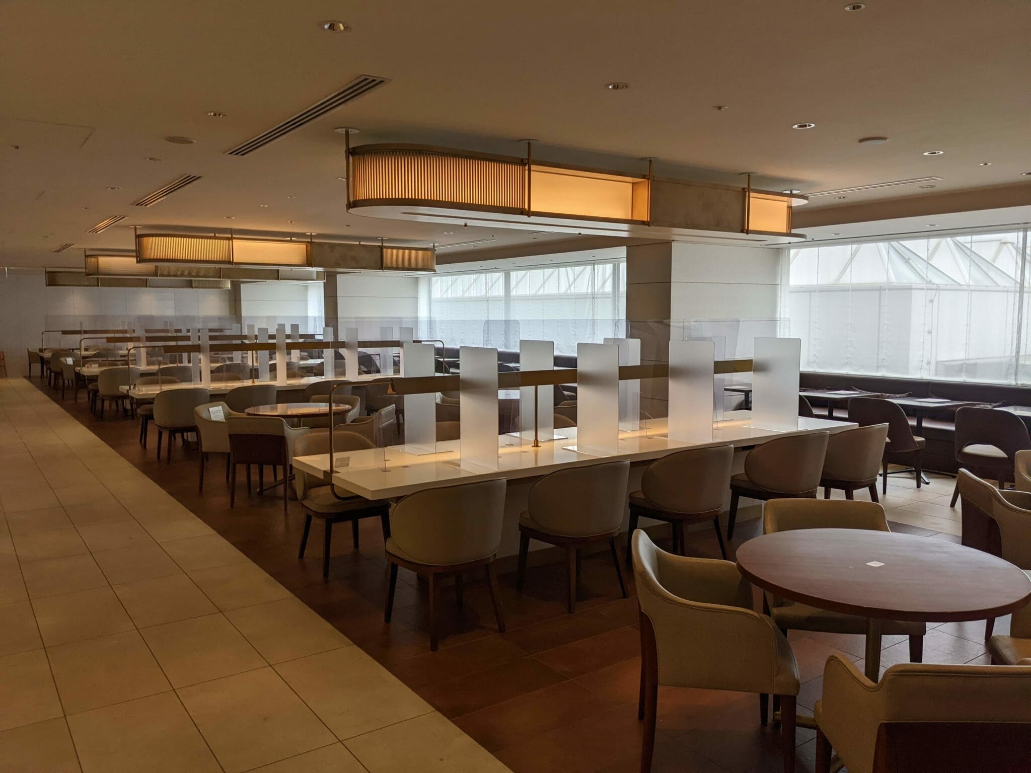 Review: JAL First Class Lounge Tokyo Narita - Travel Codex