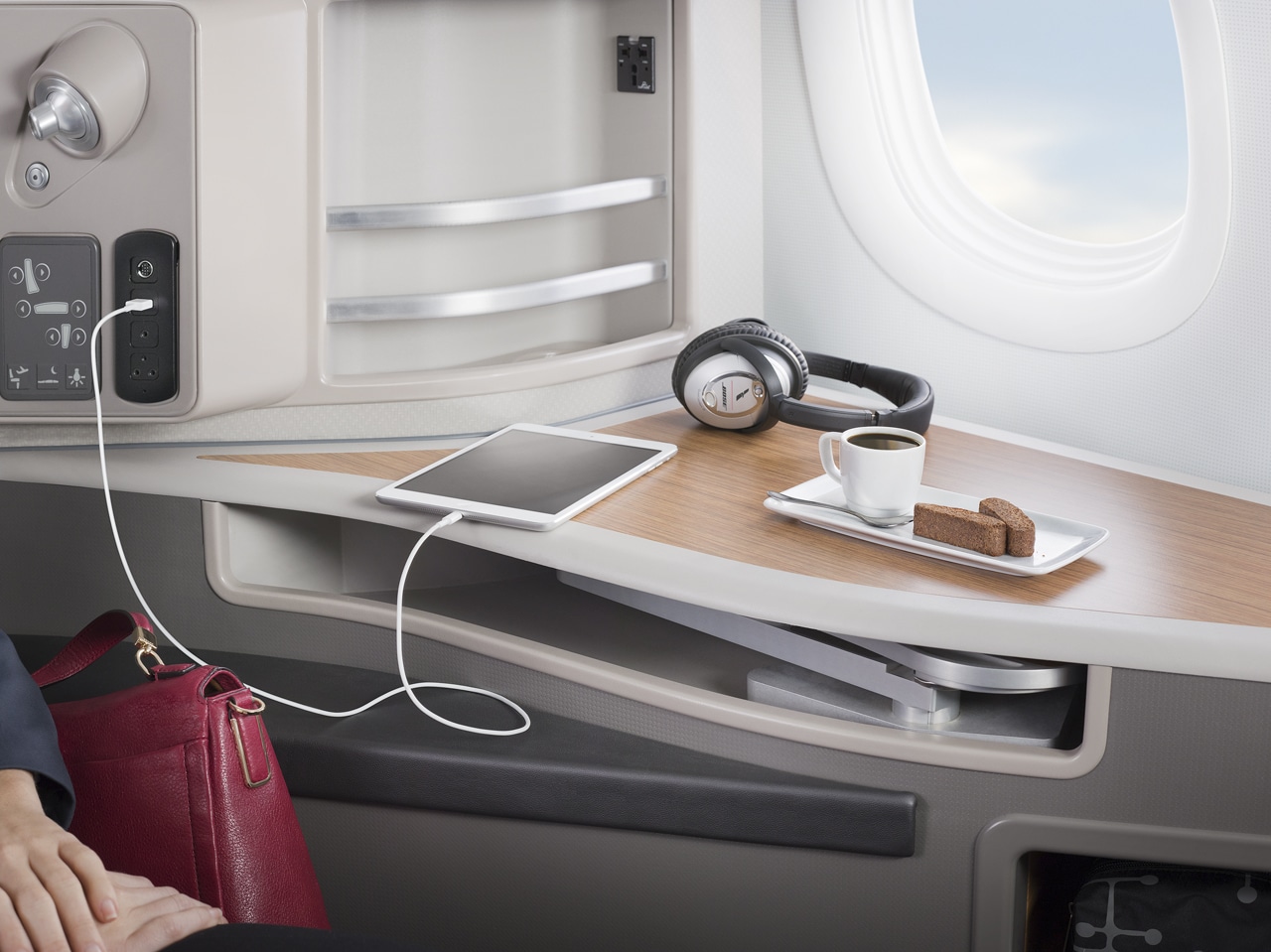 Review: American Airlines A321T Flagship First - Travel Codex