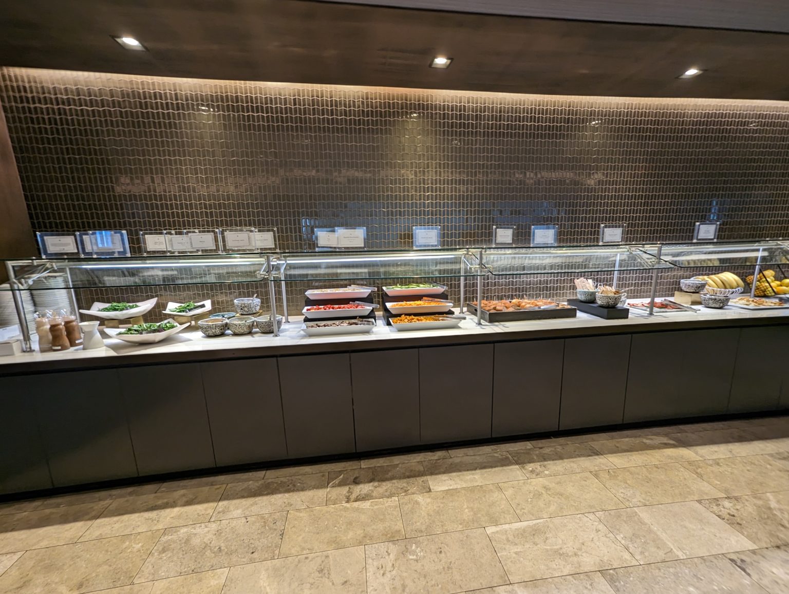 Review: San Francisco Polaris lounge - Travel Codex