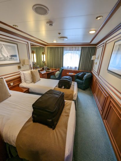 Review: National Geographic Orion - Travel Codex