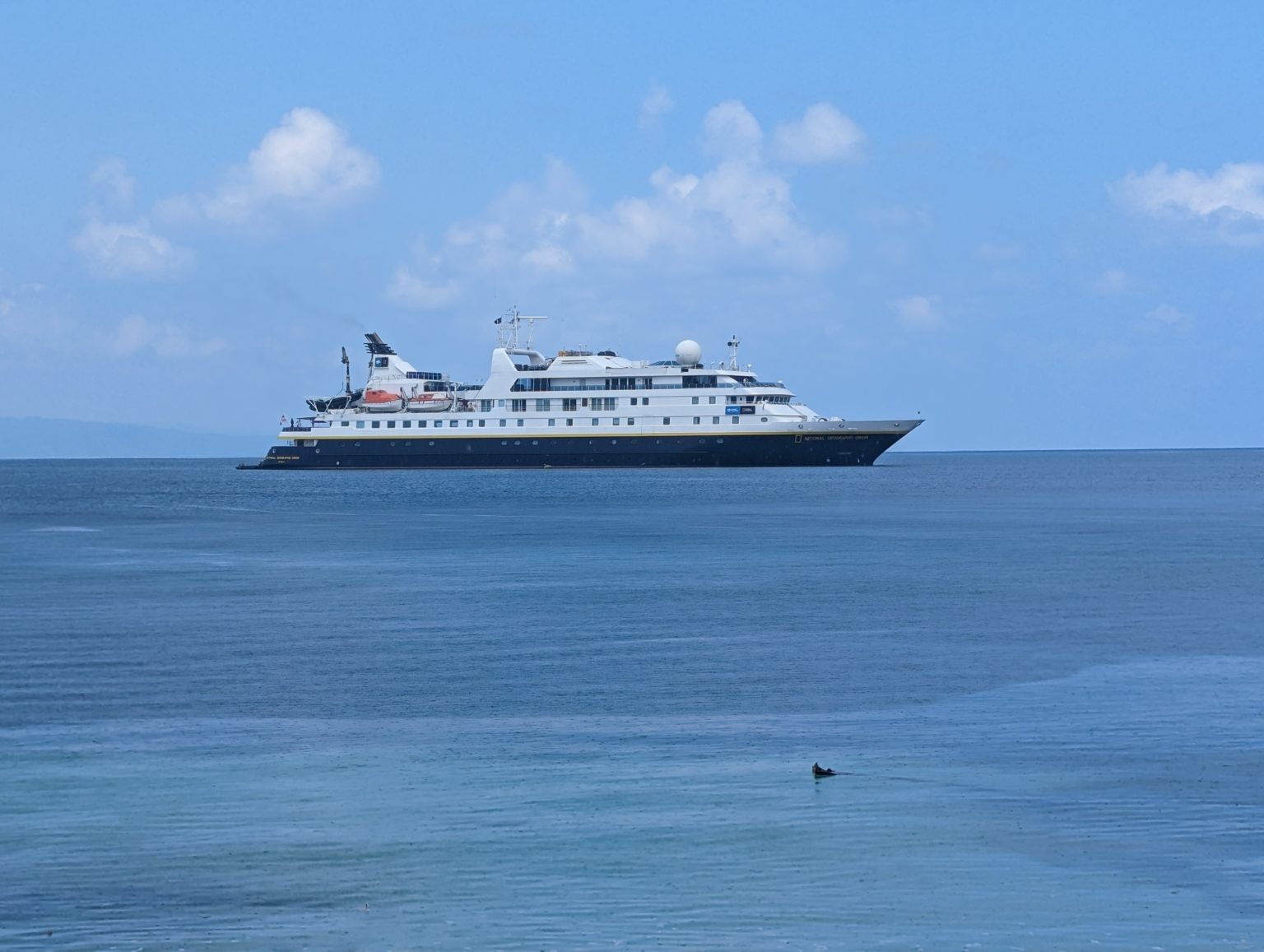 Review: National Geographic Orion - Travel Codex