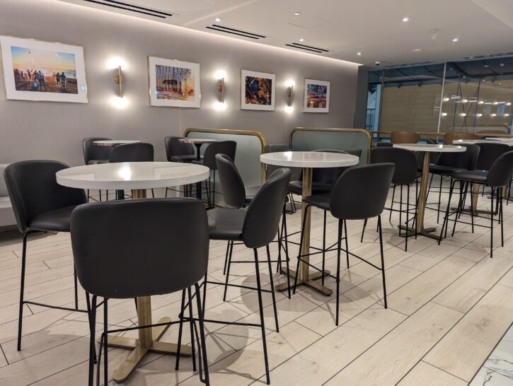 Plaza Premium Lounge Vancouver Review - Travel Codex